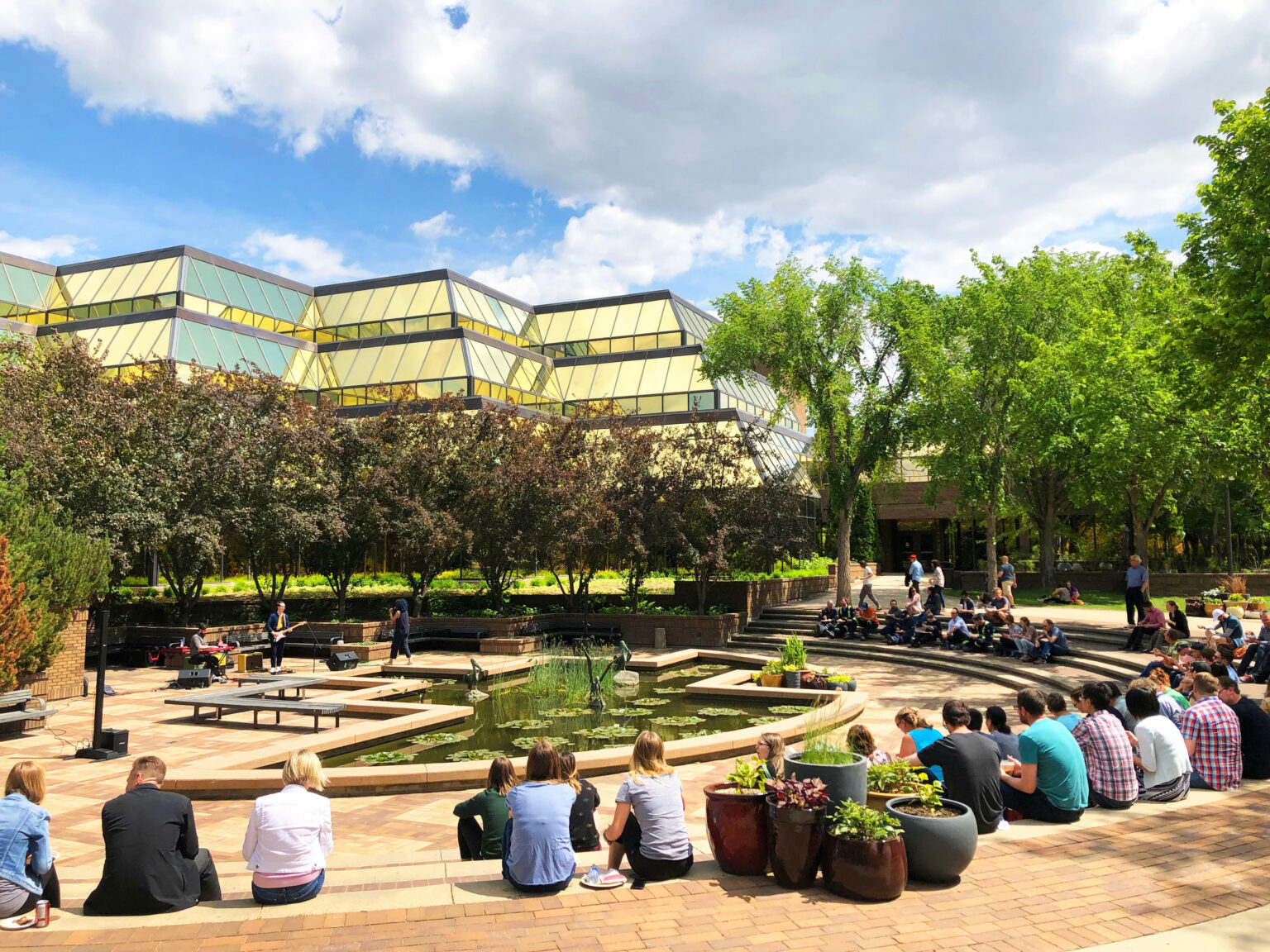 Canadian Innovation Week Partner Hub - Canadian Innovation Space